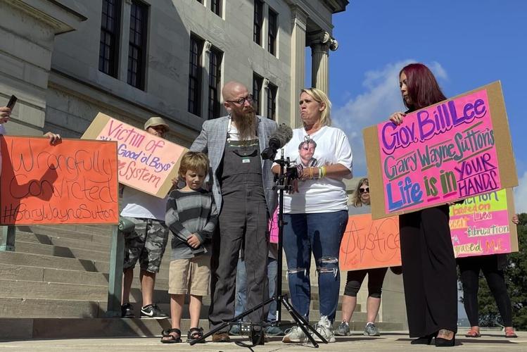 Supporters of Tennessee death row inmate Gary Sutton hope to prove he is innocent