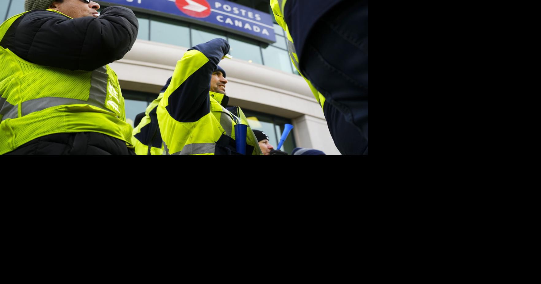 Canada Post union’s reduced wages offer still ‘unaffordable’