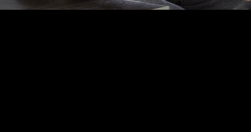 Jesse Ruddock's Shot-Blue piles up prose, at expense of plot