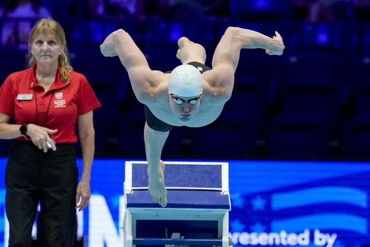 Balancing act: Swimmers Harting and Fink hold full-time jobs while ...