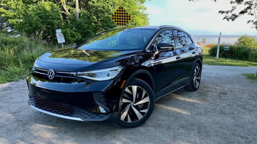 First Drive: 2022 VW ID.4 RWD U.S. spec test drive