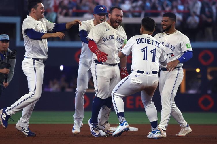 Alejandro Kirk’s all-star worthy start carrying Blue Jays