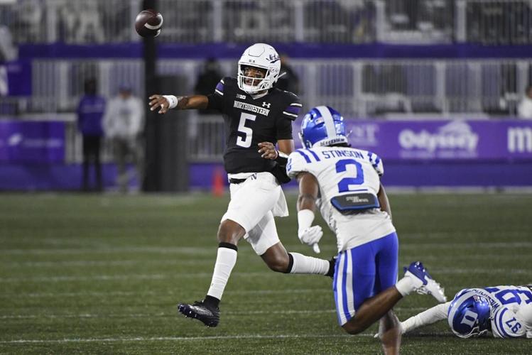 Northwestern switches QBs, with Lausch starting over Wright
