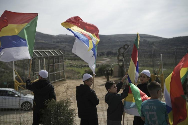 Dozens of Syrian Druze make a rare visit to Israeli-controlled Golan ...