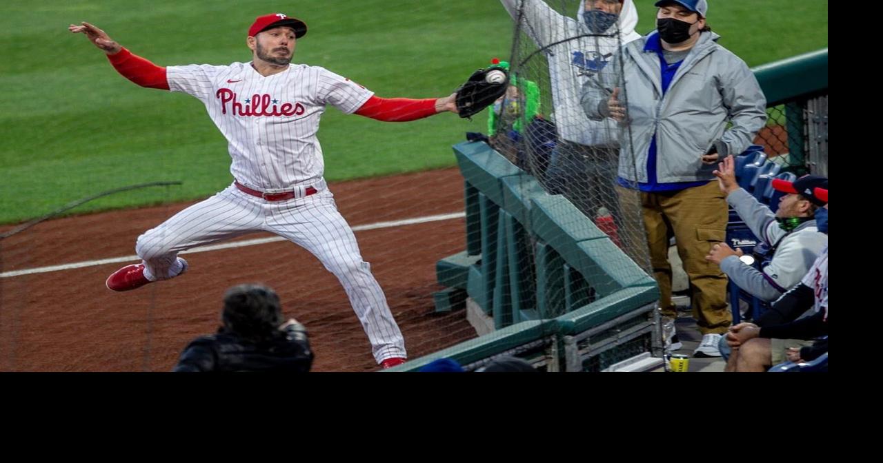 Phils top Mets 2-1 in bench-clearing, trash-talking opener