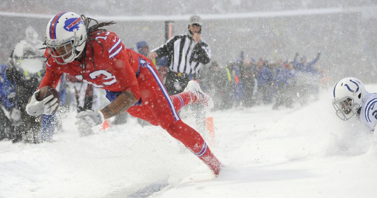Buffalo Bills, LeSean McCoy win a snow bowl