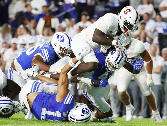 Stanford beats Boston College 30-20 behind strong running game, defense