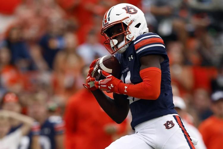 No. 21 Oklahoma rallies late, stuns Auburn for first-ever Southeastern ...