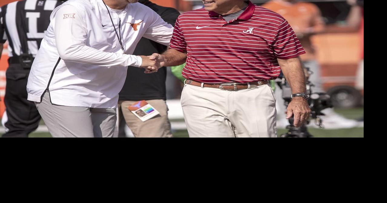 Texas QB Ewers has sprained clavicle in Alabama loss