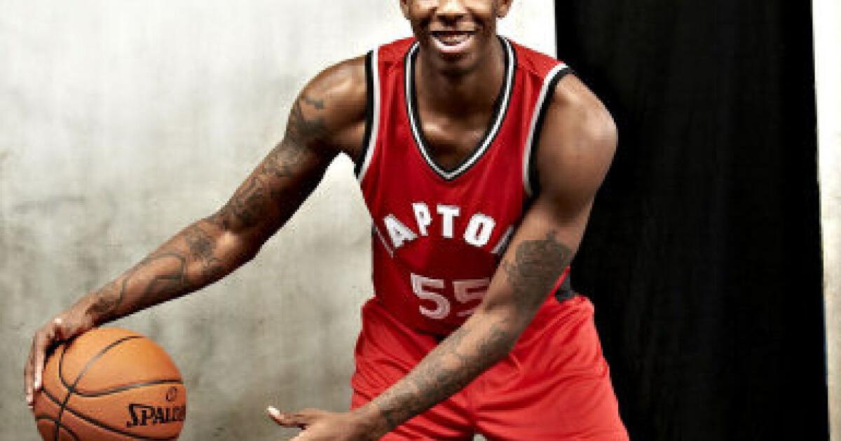 Raptors rookie Delon Wright shows off team’s new jersey