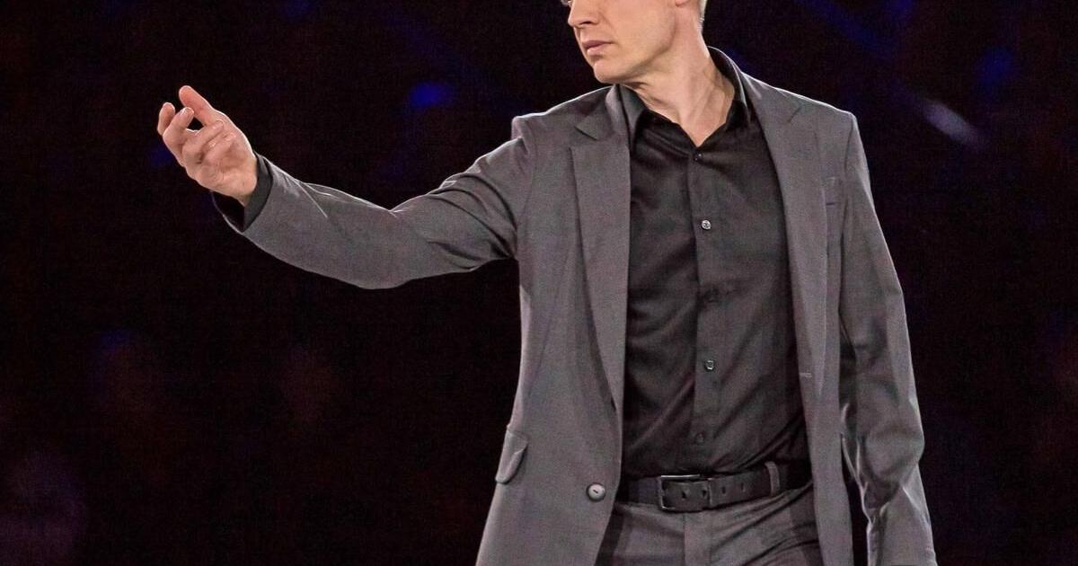 Kurt Browning always jumps back in