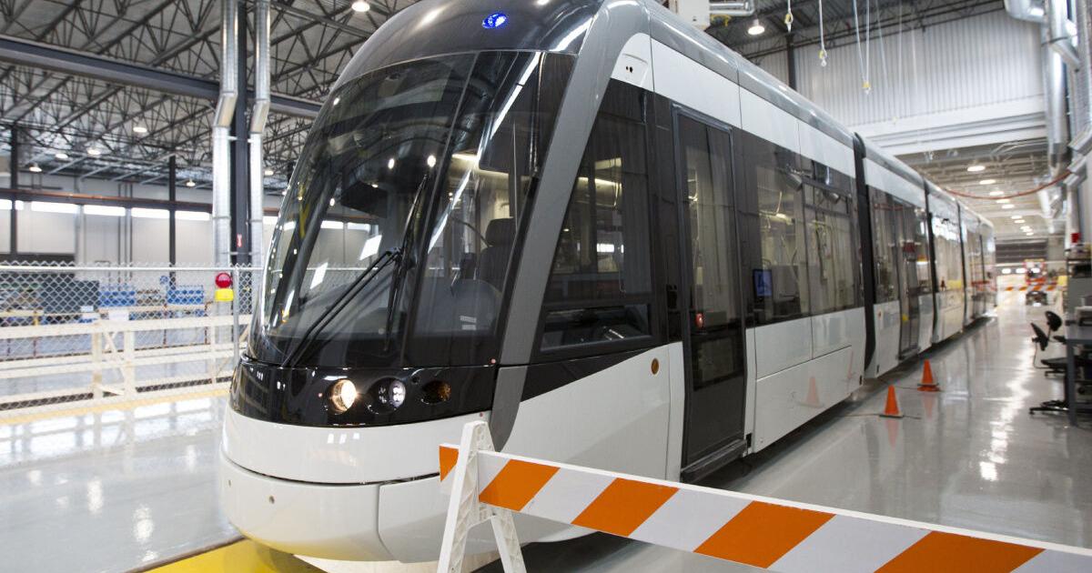 Metrolinx cuts Bombardier vehicle order by more than half