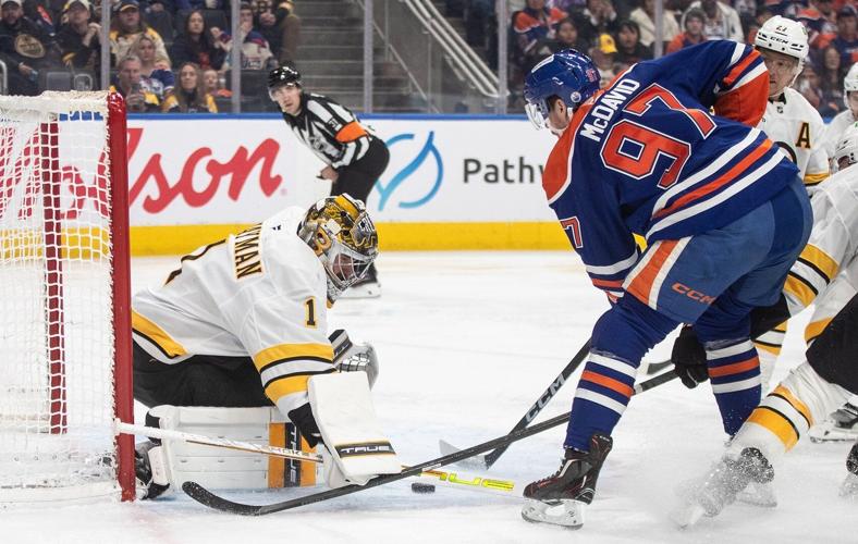 Pastrnak's three-point effort leads Bruins to 6-2 victory over Oilers