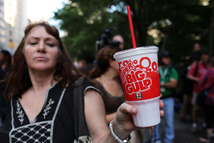 Judge strikes down New York City’s sugary-drinks size rule