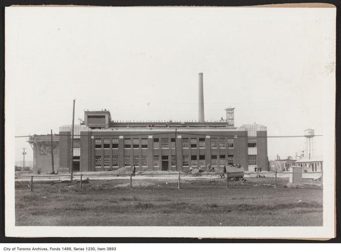 Toronto’s Campbell’s Soup factory restoration criticized