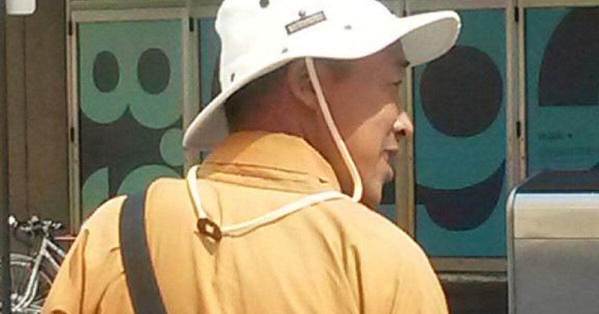 Fake monks scamming tourists