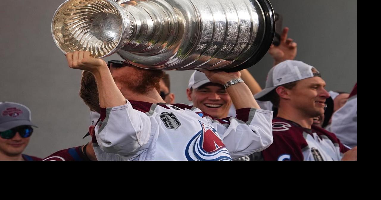 Parade and parties over, Avs focus on Stanley Cup defense