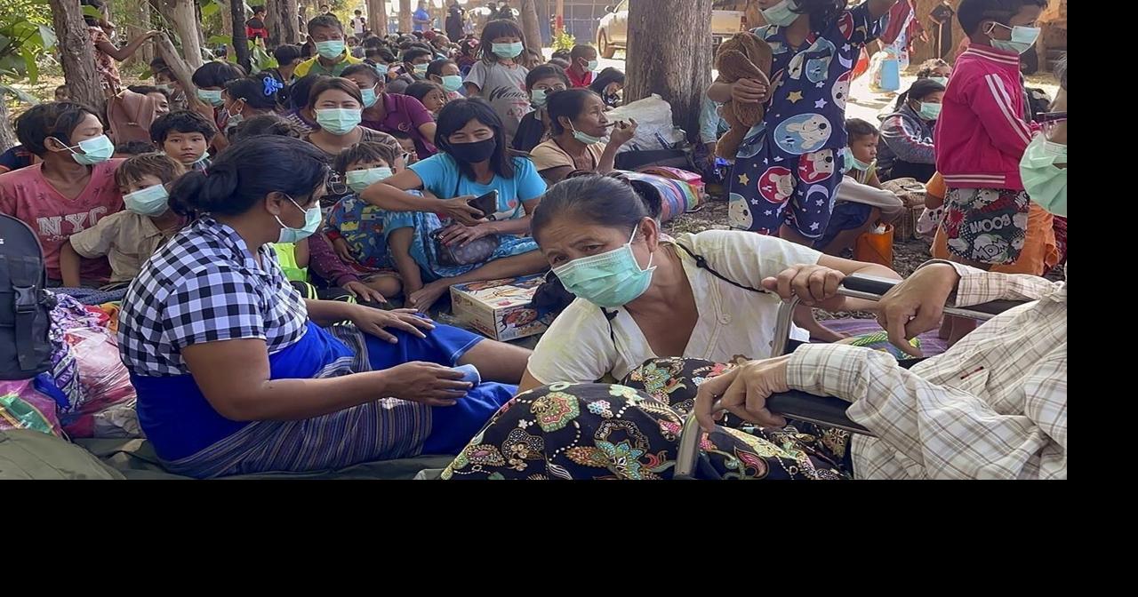 2,500 Myanmar villagers flee army troops into Thailand