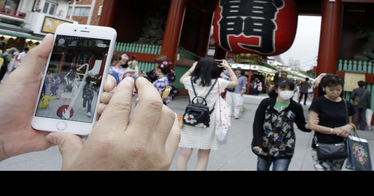 Pokemon Go debuts in Japan