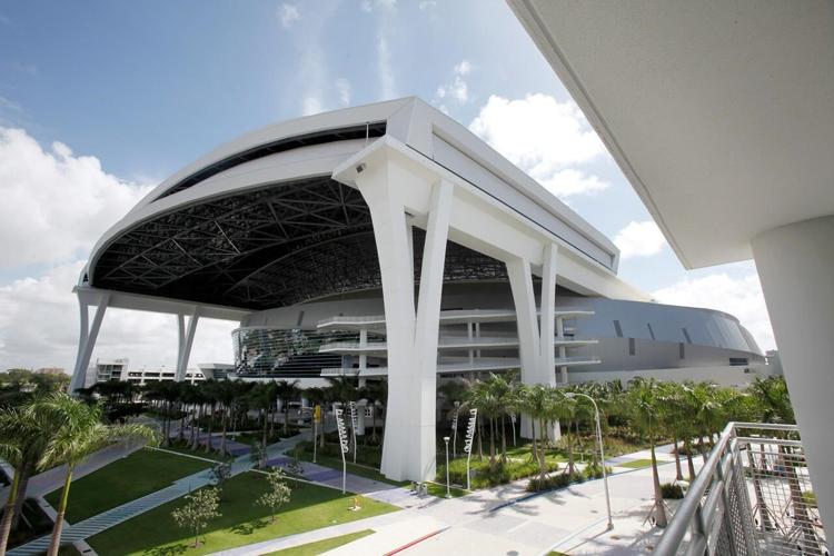 Ex-Marlins owner Loria reaches settlement on sale dispute