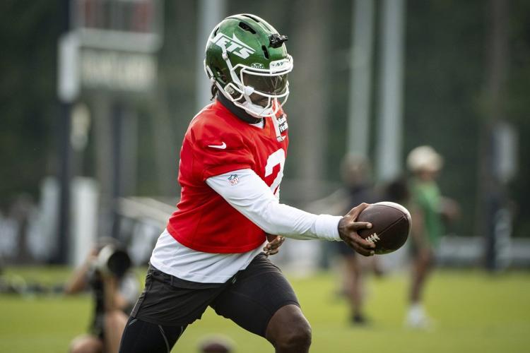 Jets' Mason Taylor out at least a week with high ankle sprain; Tyrod ...