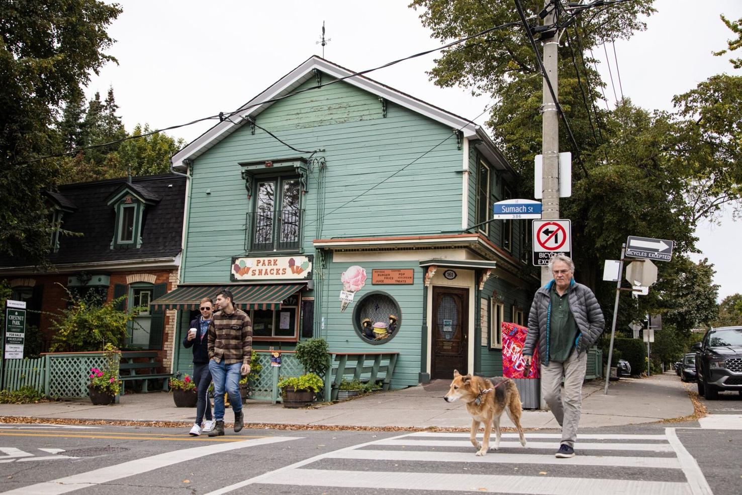 Toronto to allow new corner stores in residential areas