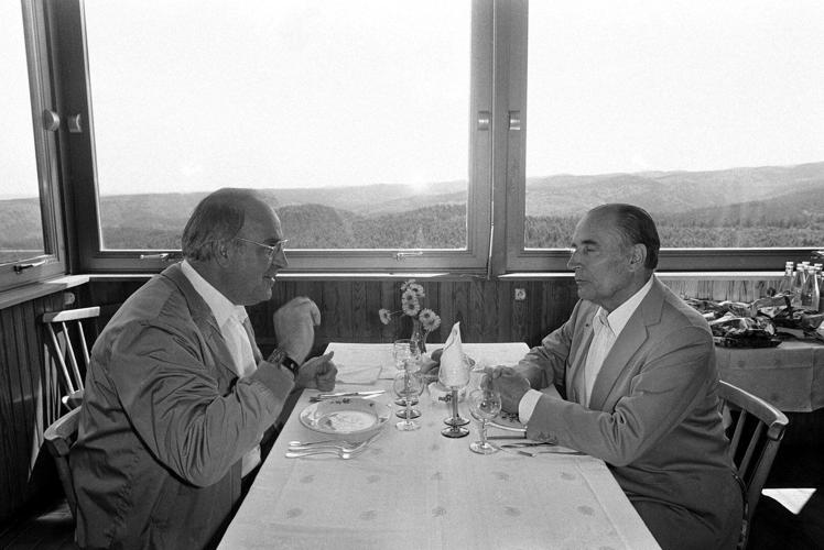 AP PHOTOS: How bitter wartime enemies France and Germany built a ...