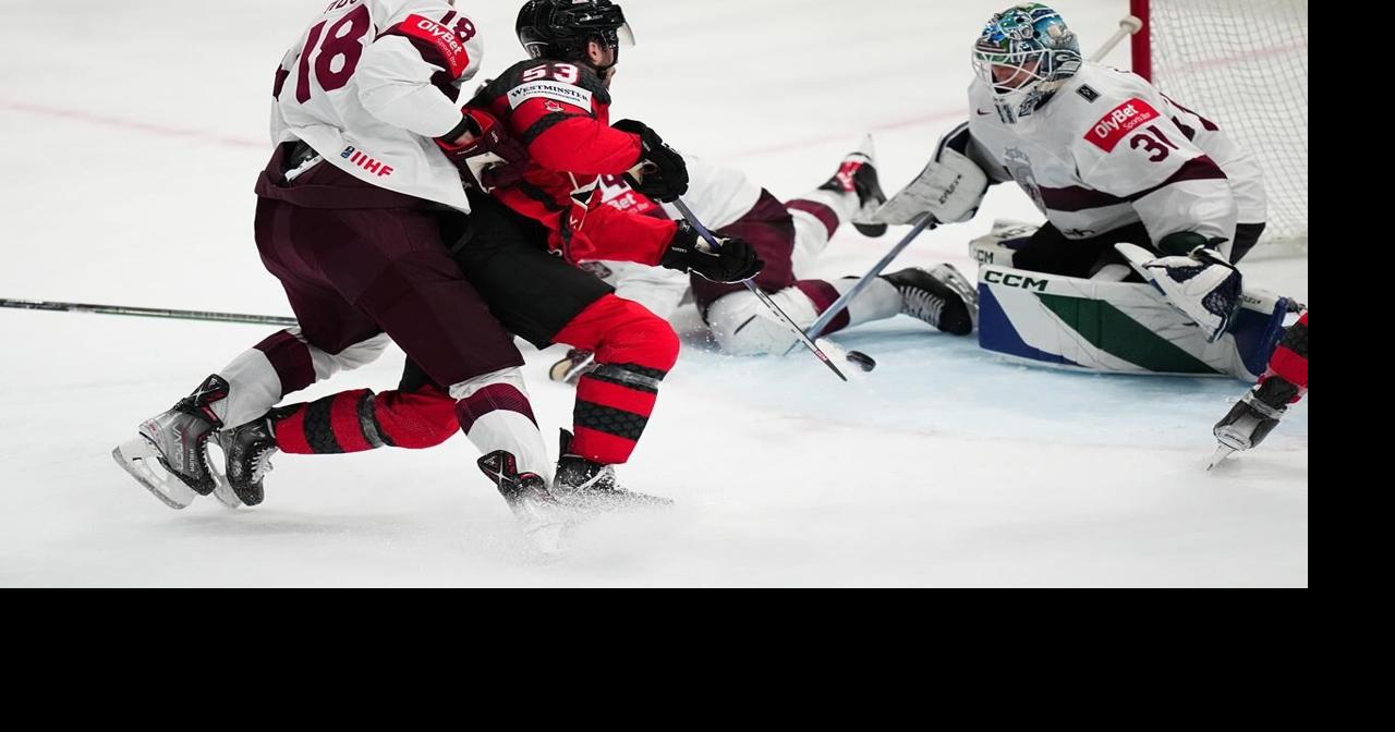 Adam Fantilli scores winner as Canada books place in gold medal game