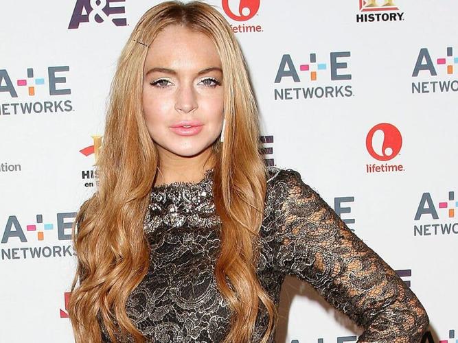 Lindsay Lohan and cosmetic surgery buzz in Our Little Secret