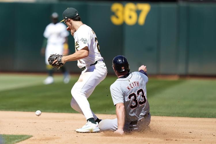 Brant Hurter helps the Tigers move back over .500 with a 2-1 victory ...