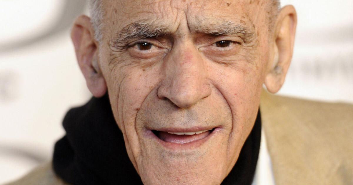 ‘The Godfather’ actor Abe Vigoda dies aged 94