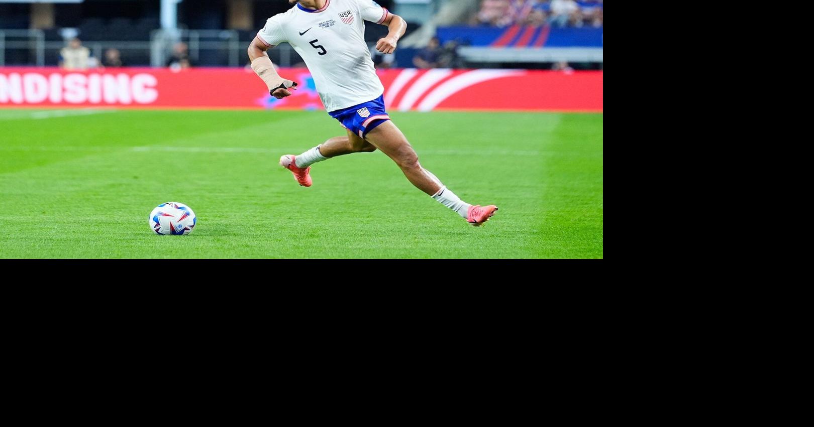 Antonee Robinson still not at full strength as he returns to US team ...