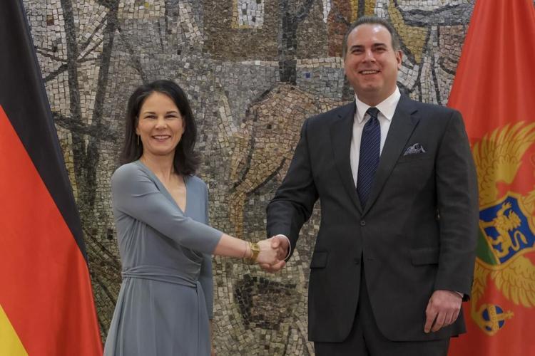 German foreign minister visits Bosnia, urges Western Balkans join EU in ...
