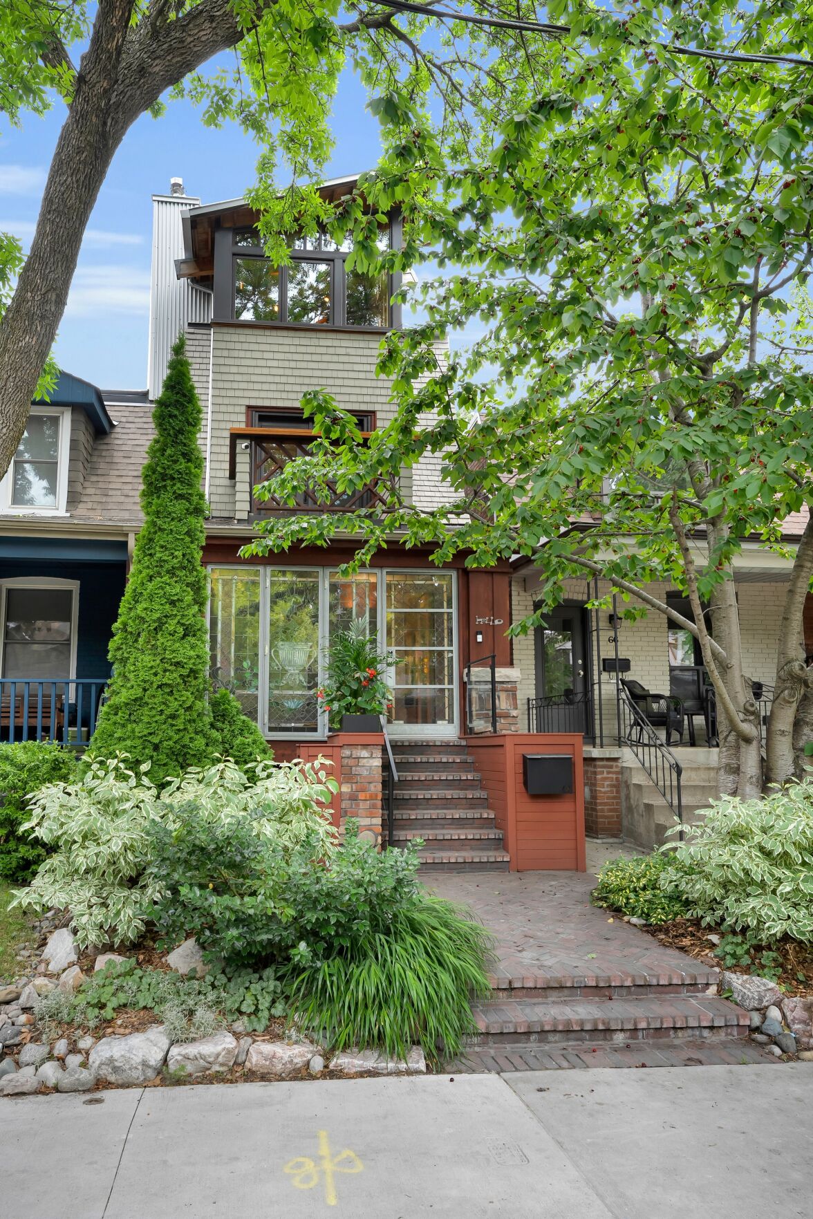Jordan Peterson’s Seaton Village home in Toronto is for sale