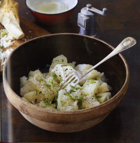 Smashed turnips with horseradish