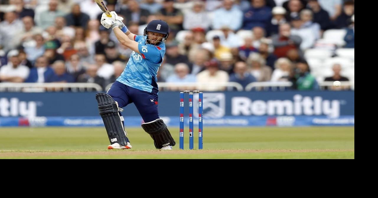 Travis Head smashes career-best 154 not out as Australia chases down ...