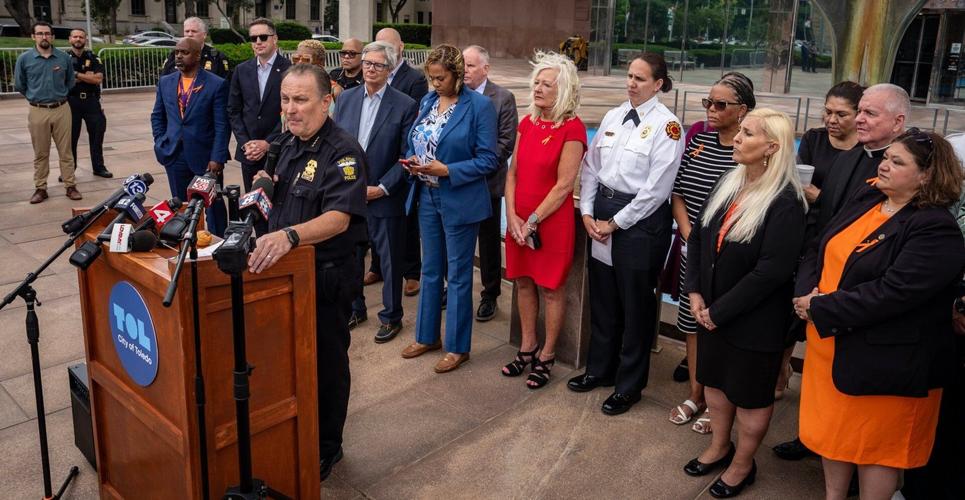 Police zero in on 2 suspects after a mass shooting at a festival in ...