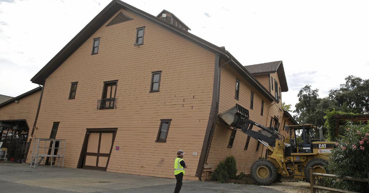 California rattled by magnitude-3.2 aftershock