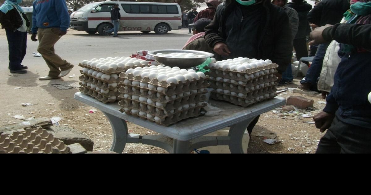 Libyan crisis bad for business in border town