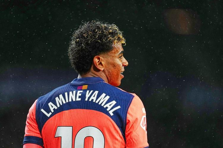 Liverpool, Newcastle and Chelsea make Champions League charge, Bayern ...