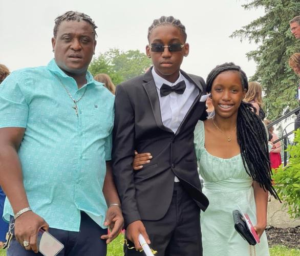 'I’m not gonna make it': Man saw bullets ripple through dominoes game ...