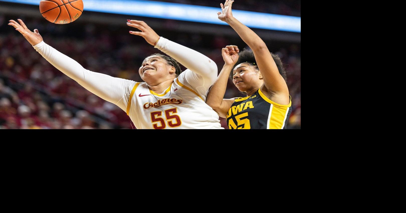 Audi Crooks scores 30 points, No. 10 Iowa State holds off No. 11 Iowa ...