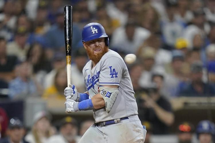 Padres beat Dodgers 4-3 in 10 to reduce magic number to 4