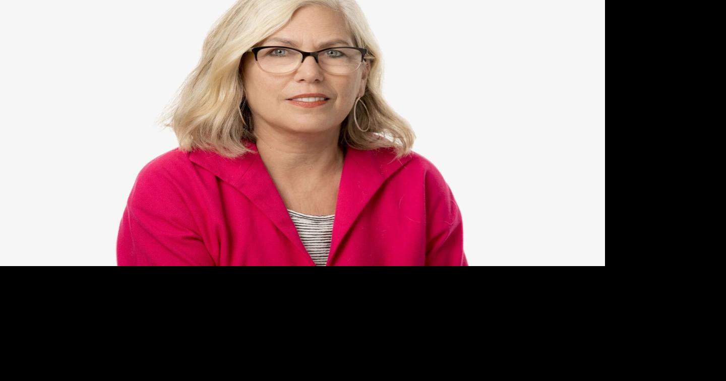 Los Angeles Times editor resigns after newspaper withholds presidential ...