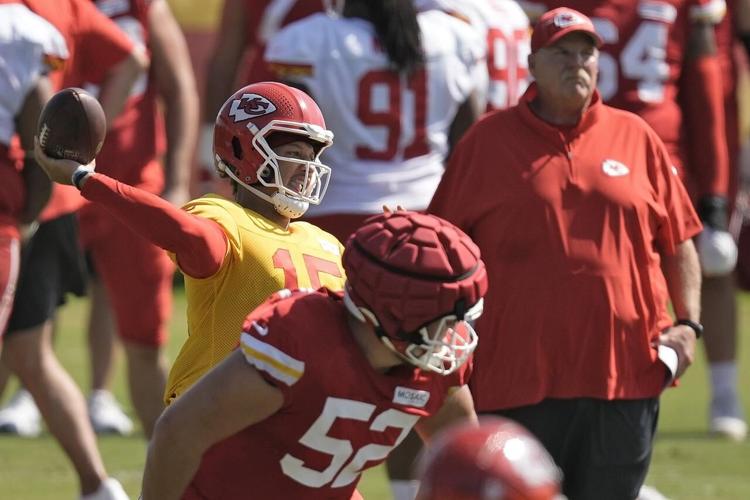 Chiefs to rely on new offensive tackles to protect Patrick Mahomes this ...