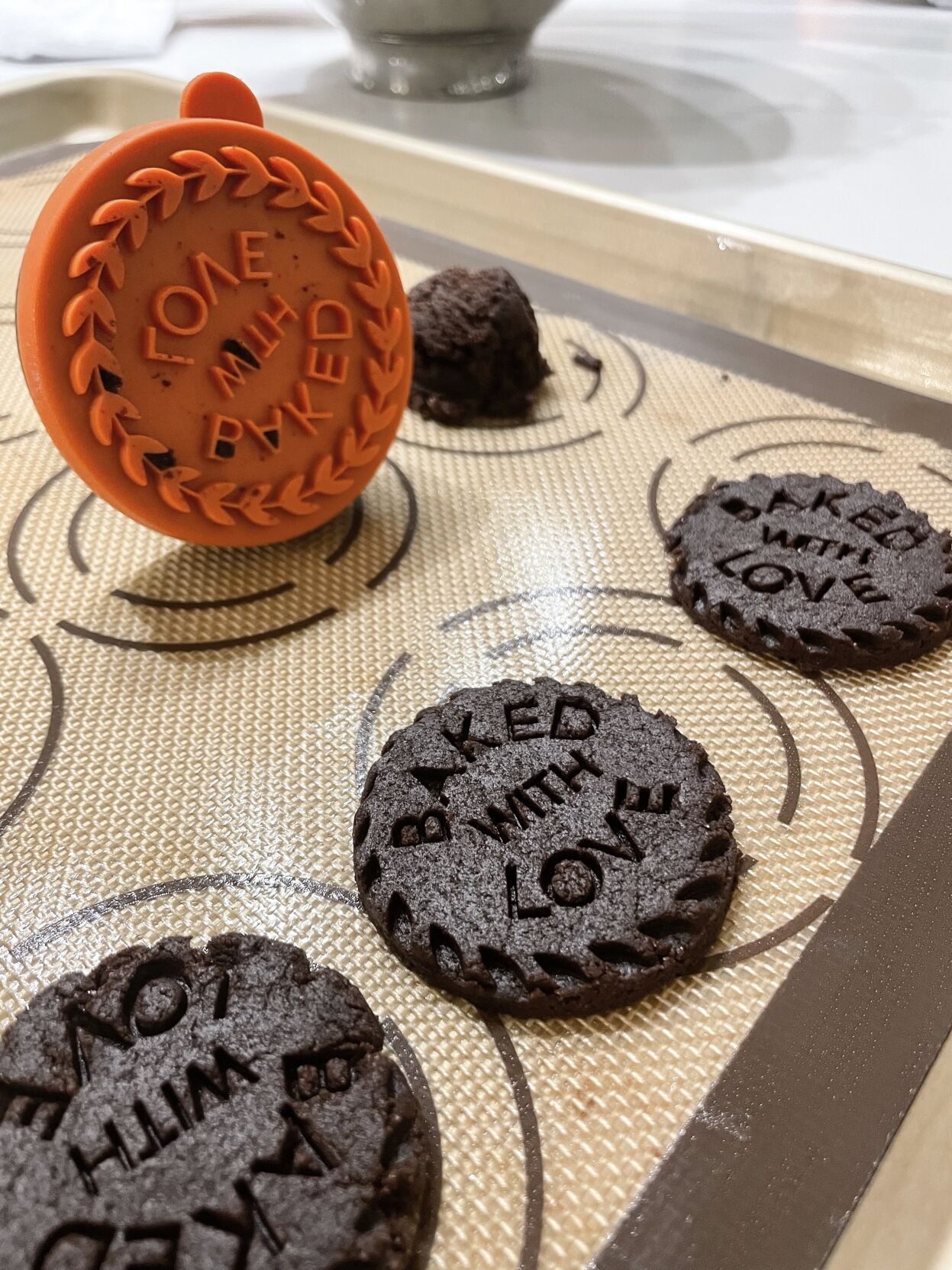 Homemade Oreos recipe for the holidays