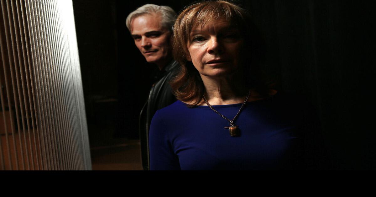 Paul Gross vs. Martha Burns