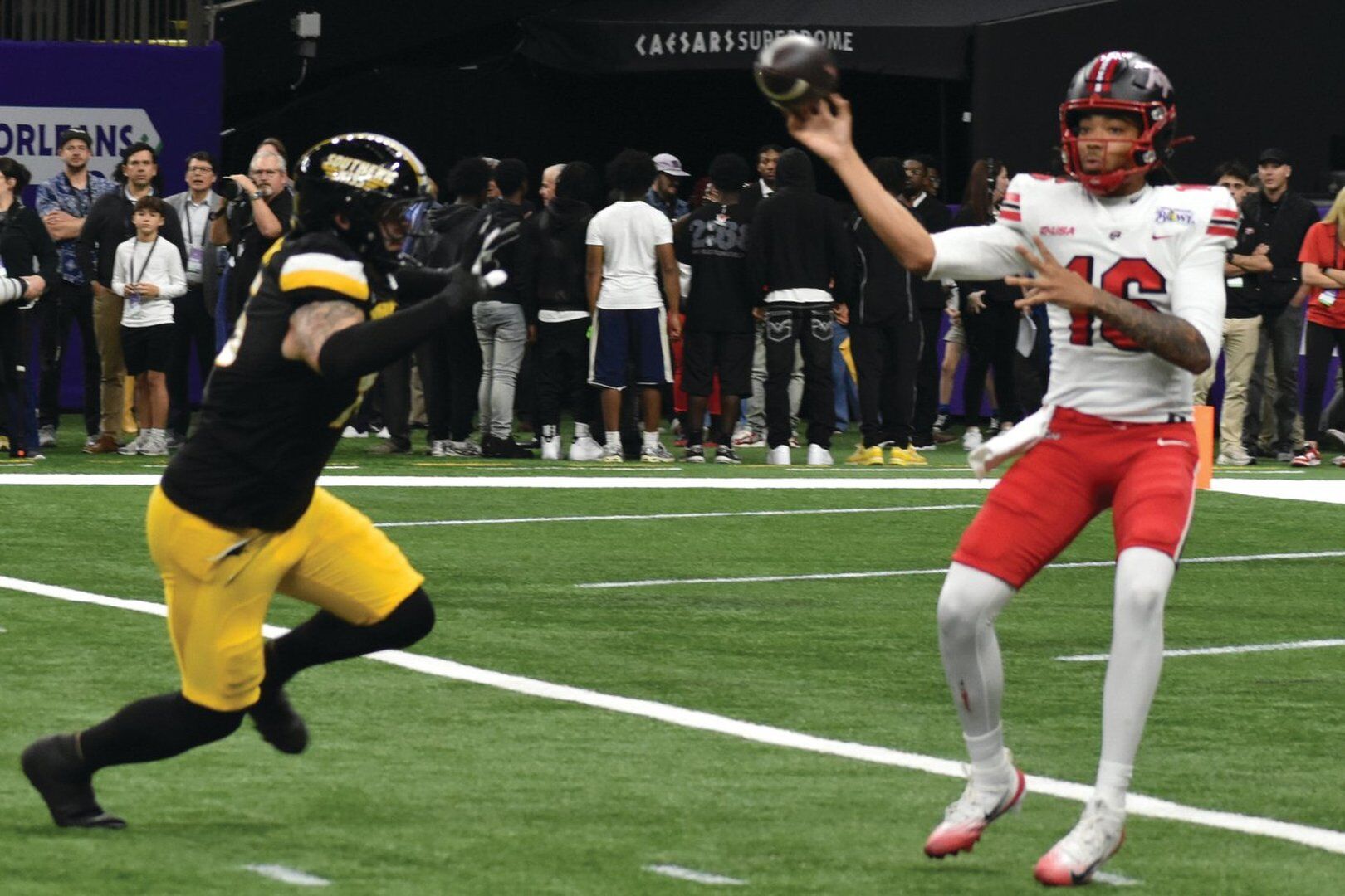 Maverick McIvor rallies Western Kentucky to a New Orleans Bowl victory ...
