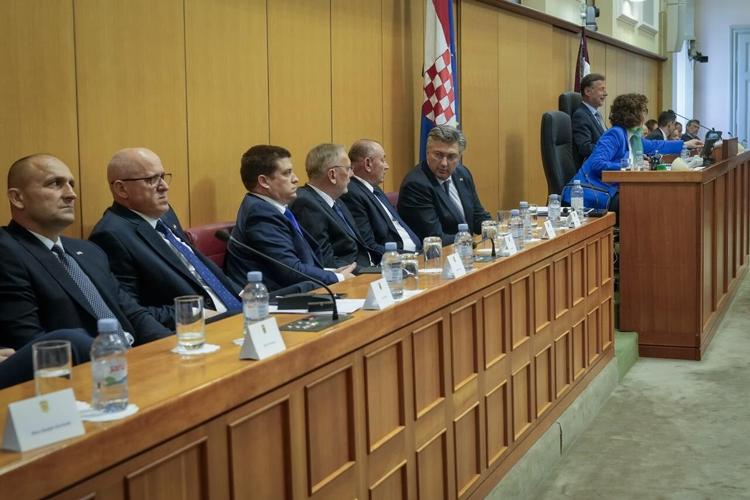 Croatia gets new government with a far-right party included ahead of ...