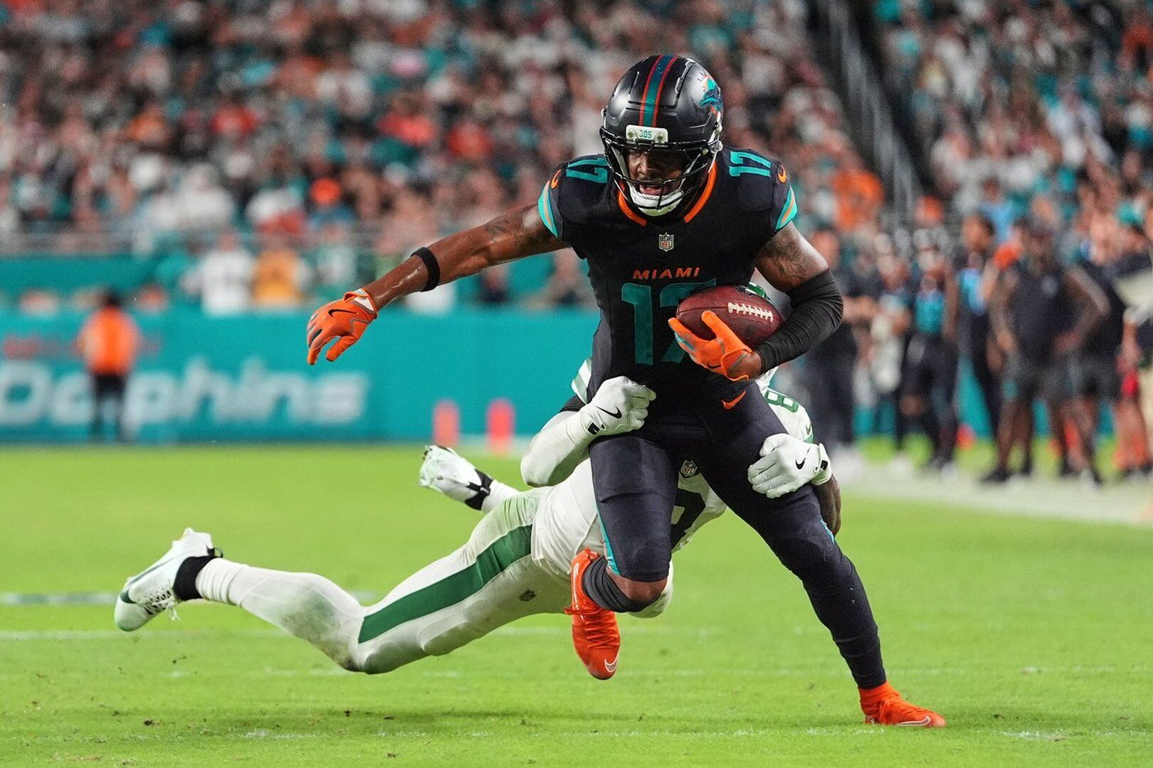 Dolphins confident in Jaylen Waddle as No. 1 receiver after Tyreek Hill ...